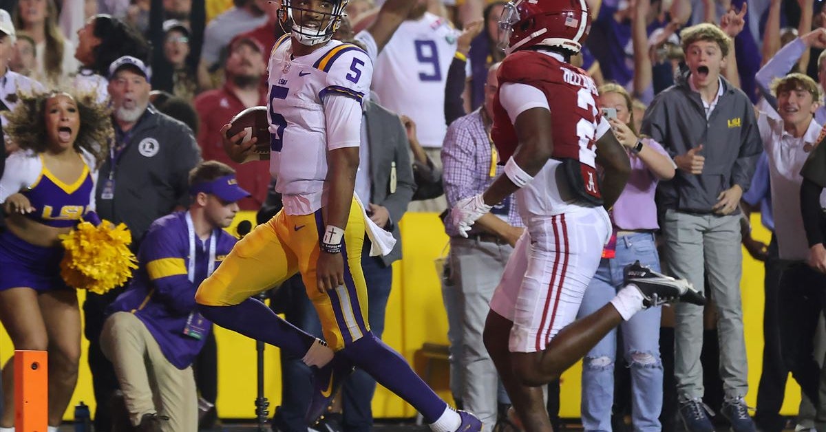 Jayden Daniels' father, Javon, opens up about QB's 'surreal' play in ...