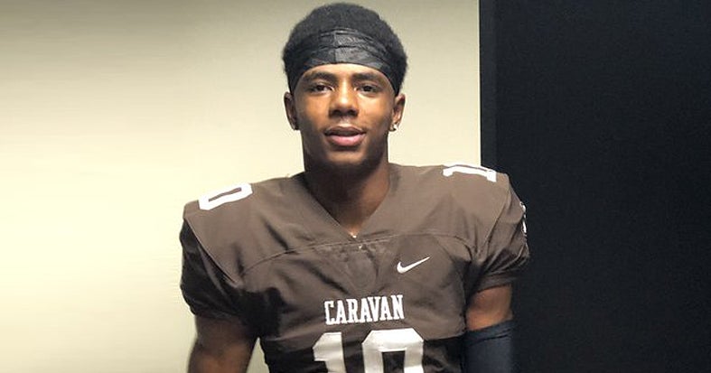 2021 WR/S Benjamin Perry lands first offer