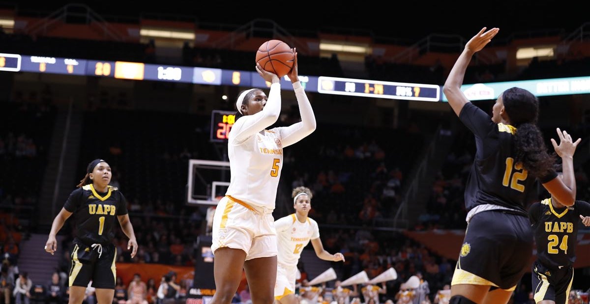 Lady Vols stay undefeated with win over UAPB