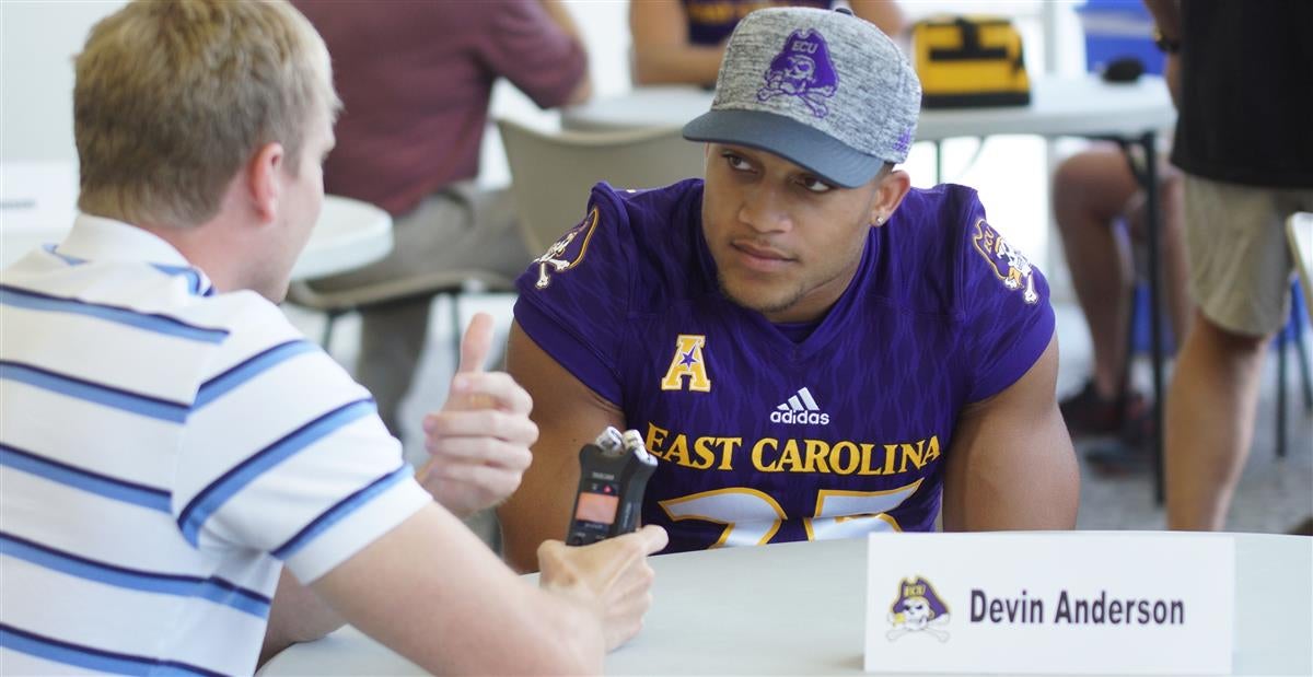 Anderson earns full ride