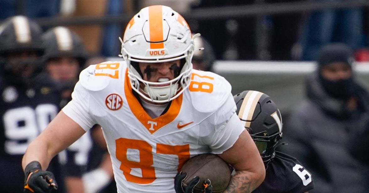 Vols' Kitselman among PFF's top returning tight ends in college football