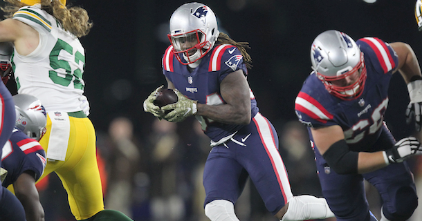Cordarrelle Patterson embracing running back role with Patriots