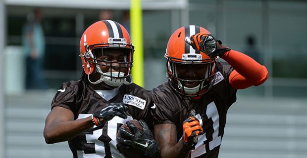 Indianapolis Colts sign former Wolverine Channing Stribling