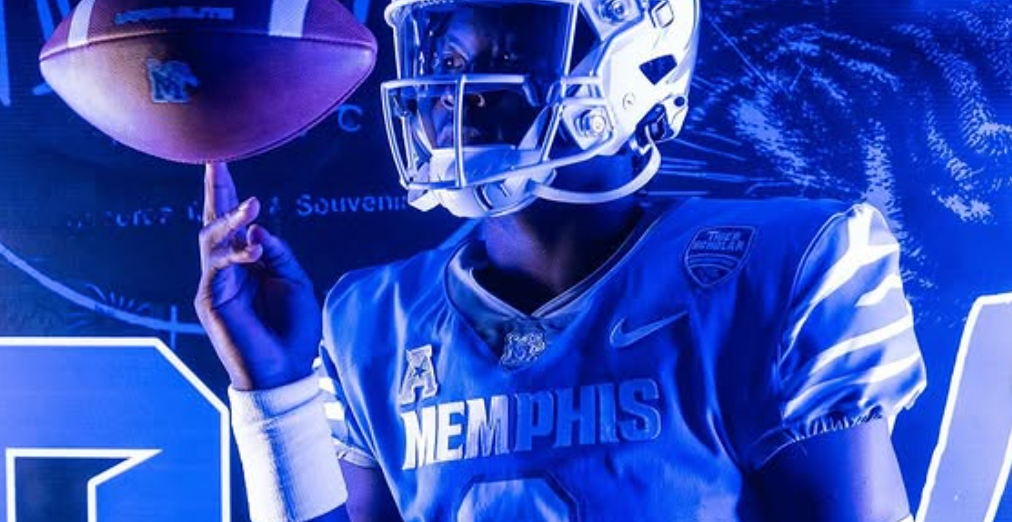 The 2025 college football quarterback recruits most likely to start as ...