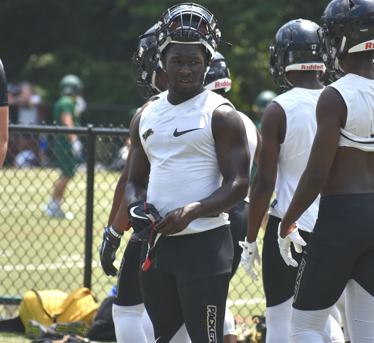 WATCH: Senior highlights of new UGA RB commit Daijun Edwards