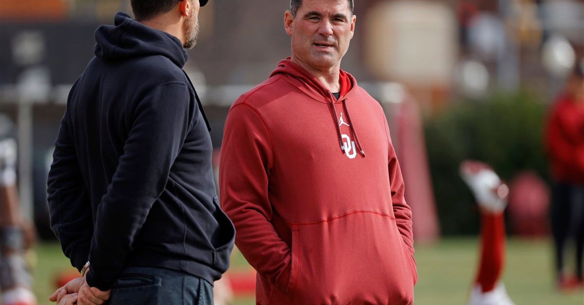 Seth Littrell reflects on 'refreshing' year off field, growth as he ...