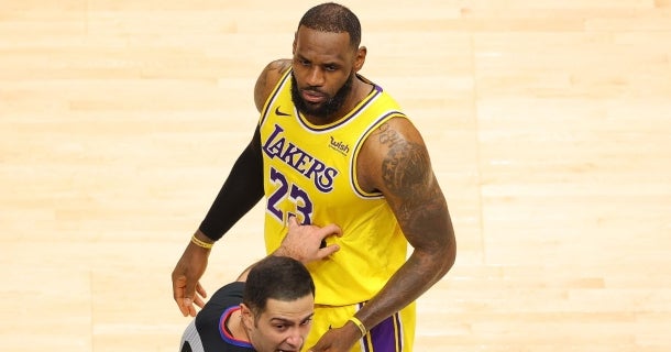 NBA completes investigation into LeBron James incident with courtside fans