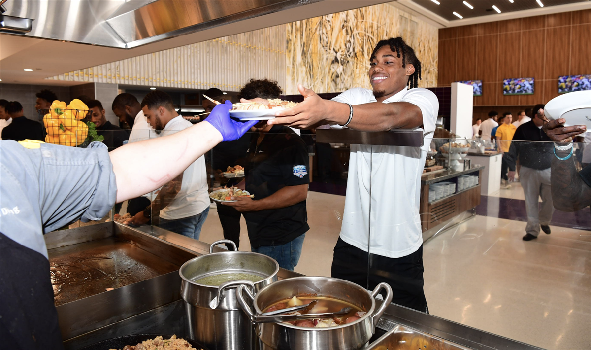 LSU Athletics Nutrition Center turns heads