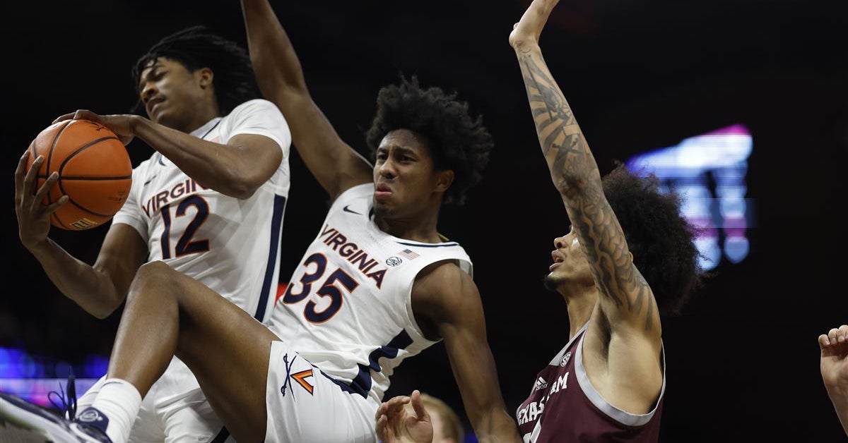Virginia burns freshman Elijah Gertrude's redshirt, Dante Harris hurt