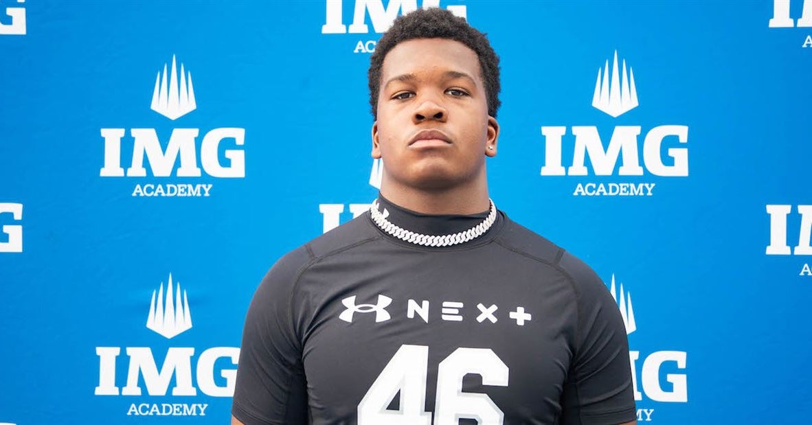 Loaded list of summer visits set for elite class of 2026 DL Elijah Golden