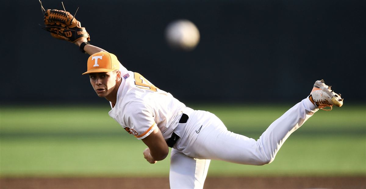 Tennessee baseball pitcher and outfielder enter transfer portal
