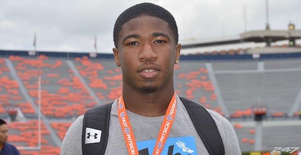 COMMIT: Four-star DB picks Heels