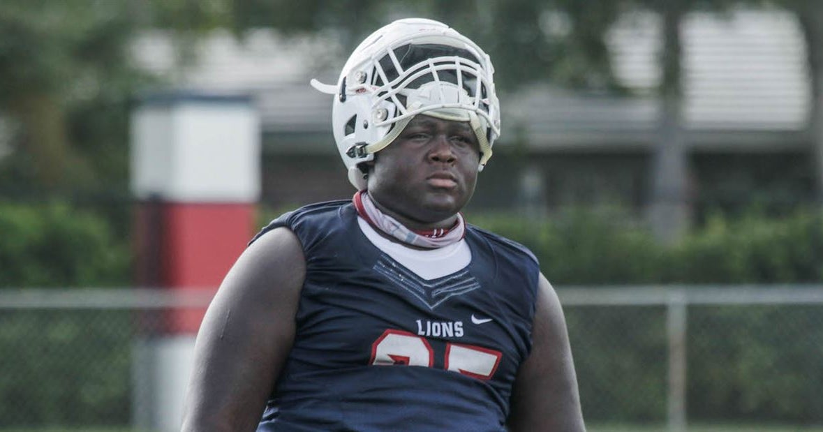 DL Allan Haye hoping for double-digit sacks as a senior