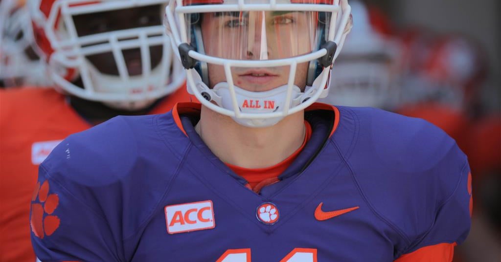Former Clemson QB Chad Kelly visits Alabama