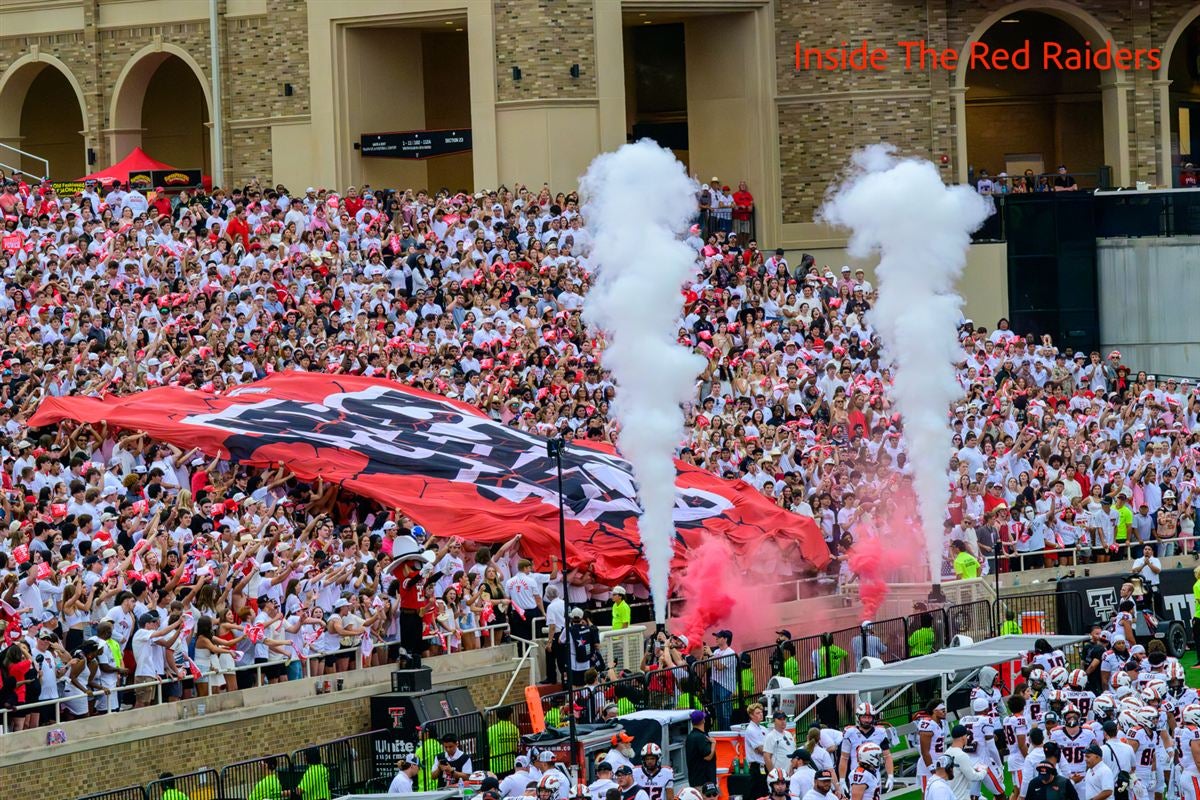 Photo Gallery: Red Raiders Dominate The Beavers 45-14