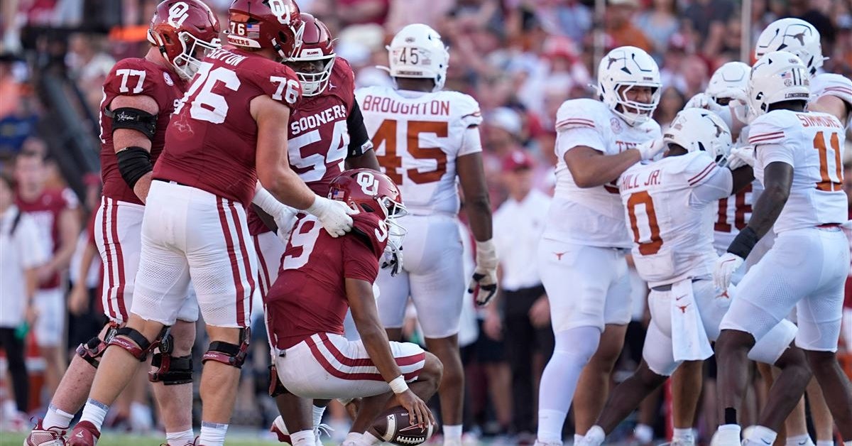 Red River notebook: Oklahoma had no thoughts of making QB change in ...