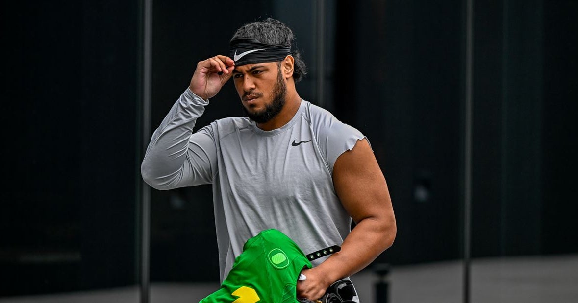 Mase Funa feels Oregon defenders 'showed what we have this season' Mase Funa feels Oregon defenders 'showed what we have this season'