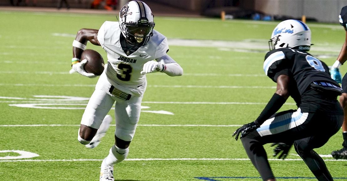 Best of the Bag: 2026 QBs, Crystal Ball predictions & roster turnover ...