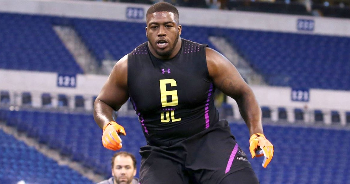 Browns sign DL Zaycoven Henderson, WR Blake Jackson