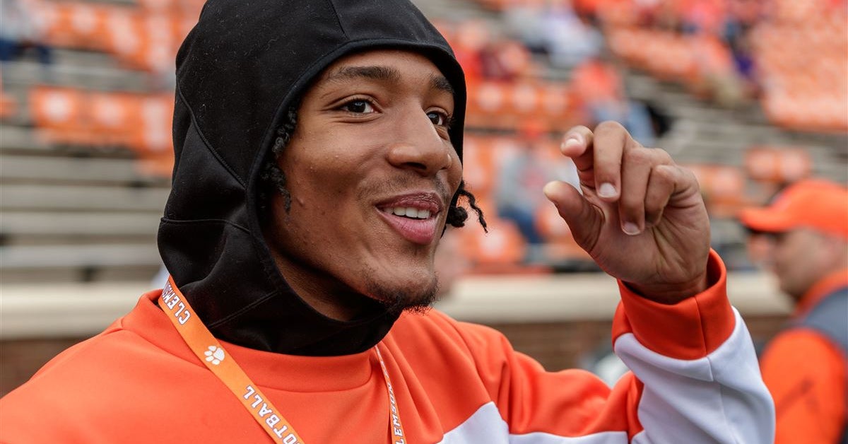 Five-star 2023 CB AJ Harris and family enjoy latest Clemson visit