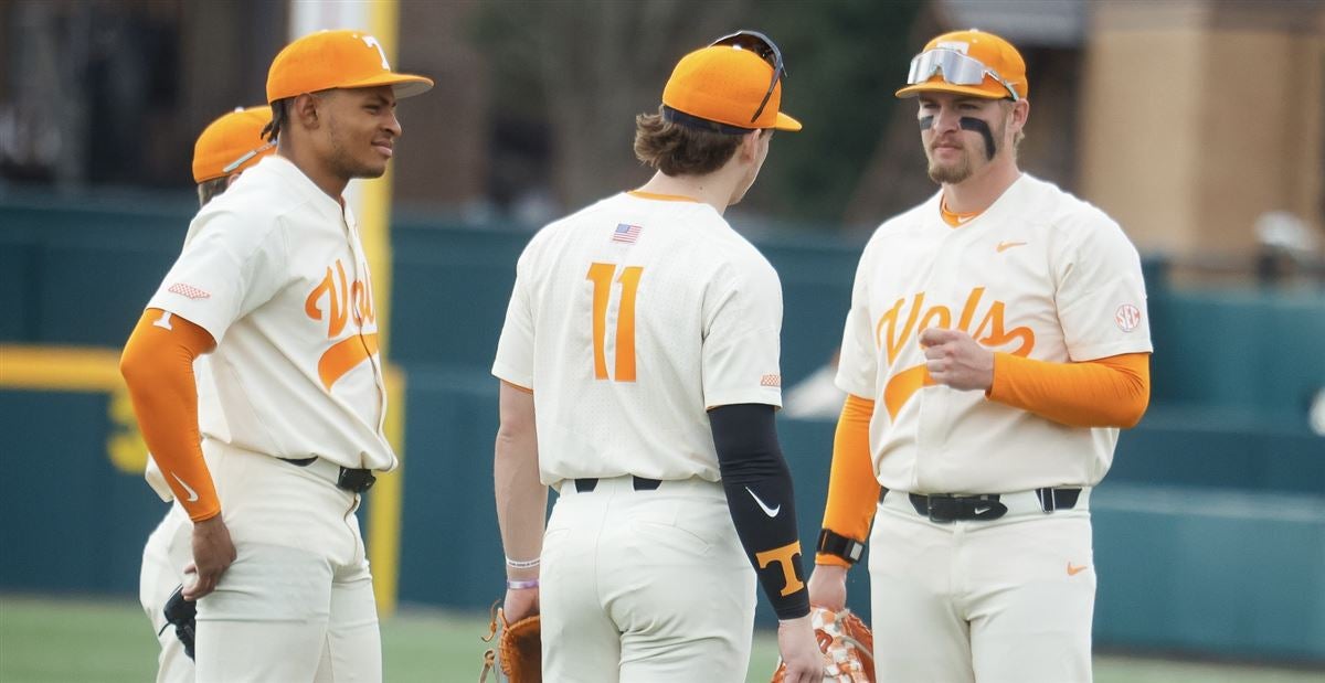 No. 8 Tennessee baseball beats High Point in midweek affair - Football ...