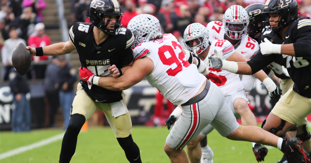 Quick Takes: Top-ranked Buckeyes grind out methodical 34-10 win at Purdue