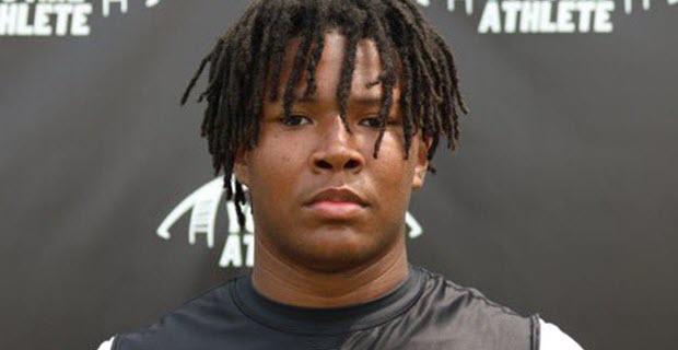 Owls offer local standout edge rusher at first prospect camp