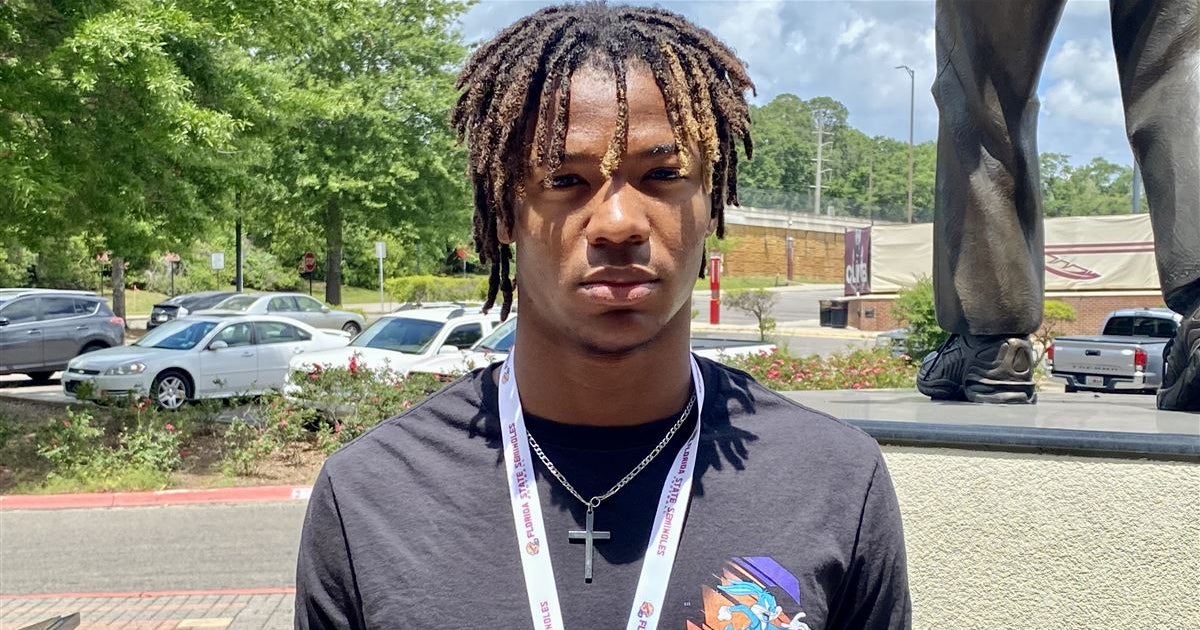 Micah Mays enjoys time at FSU on Saturday, meets Jordan Travis and ...