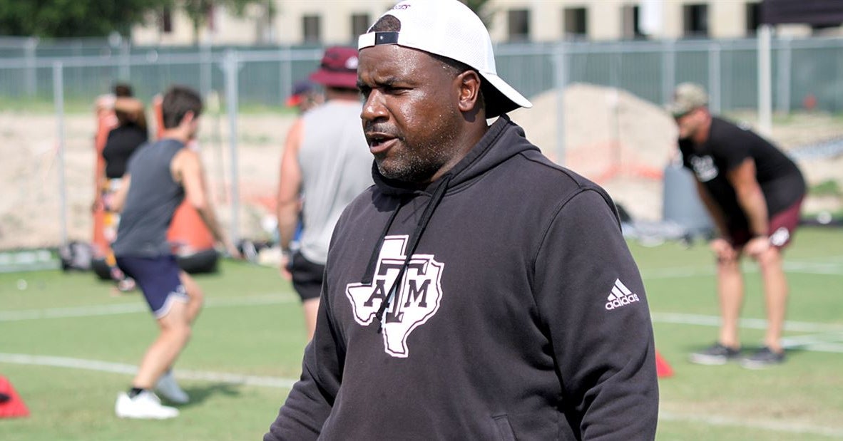 Blackwell looks to build a 'tough, competitive' Gamecocks' RB room