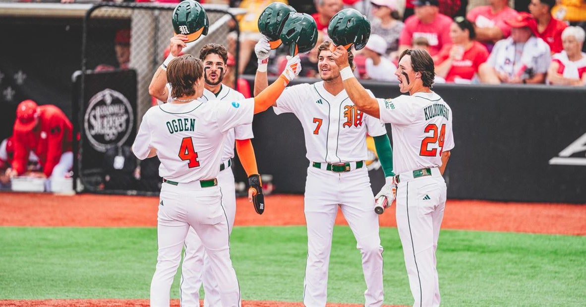PHOTOS: Miami baseball vs. Louisville at Super Regionals Game 2