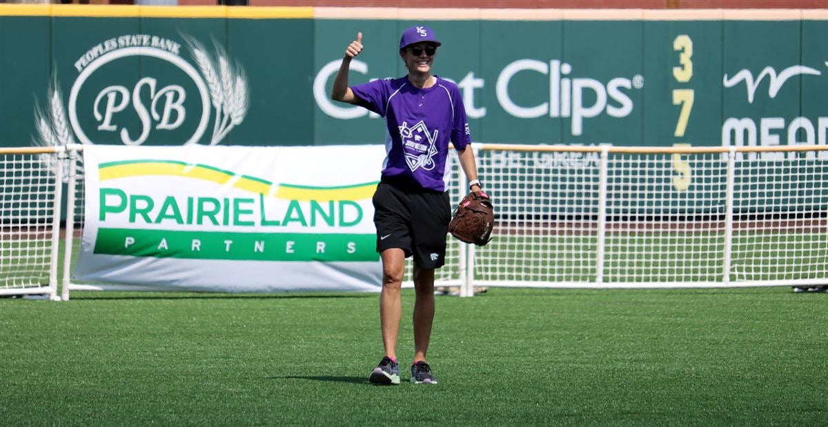 The best photos from the 2022 Jordy Nelson Legends Classic softball game