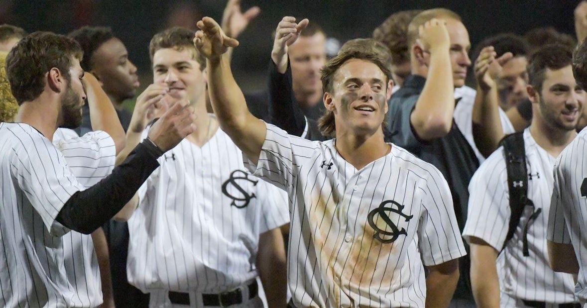 FINAL: Charlotte 8 - Carolina 3