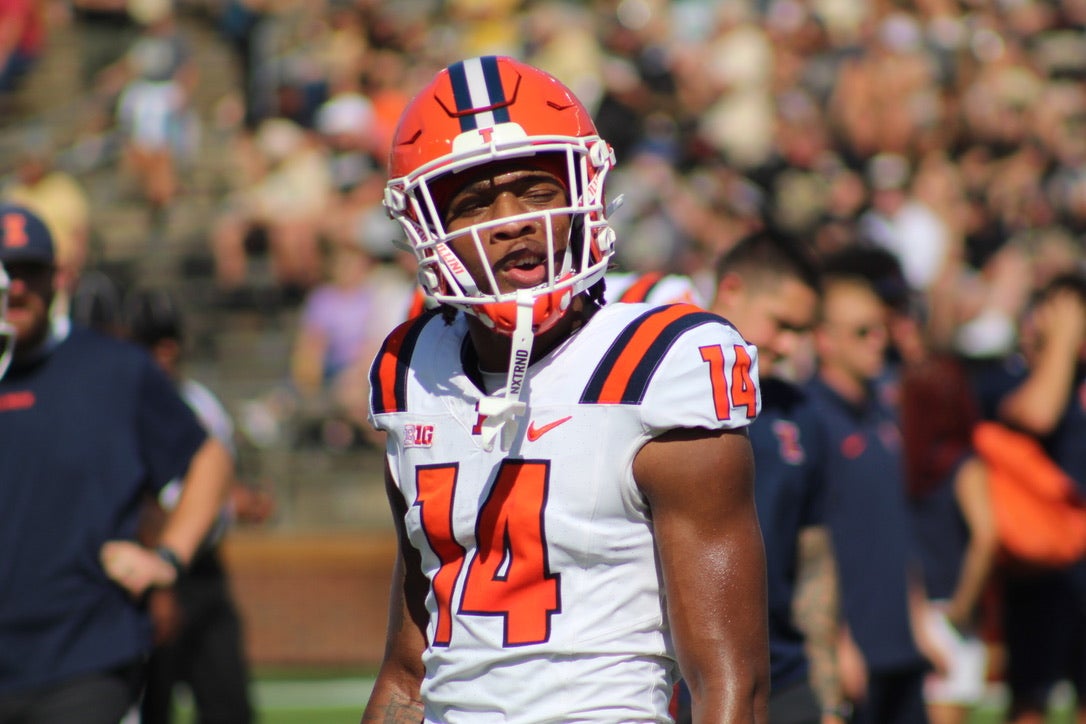 'My time is going to come': Despite injury, Illini DB Xavier Scott ...