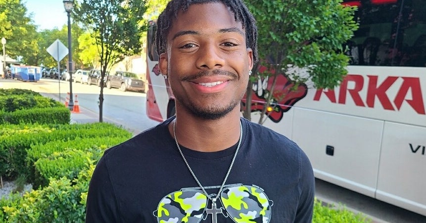 Arkansas lands DB Christian Ford
