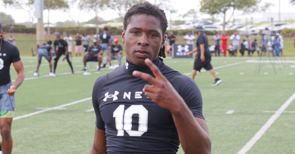 Top247 DB Amari Wallace adds second ACC official visit