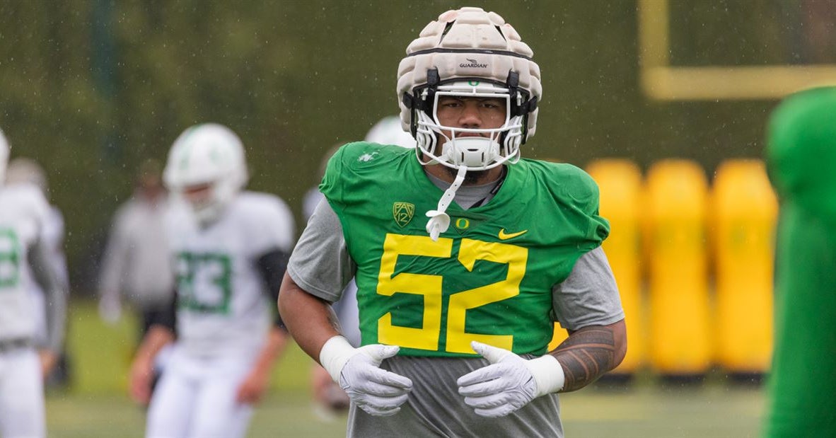 Former Oregon DL Ben Roberts announces transfer portal commitment to ...
