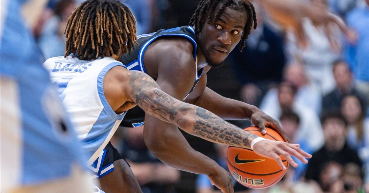 Duke sweeps North Carolina, wins ACC regular season title, 82-69