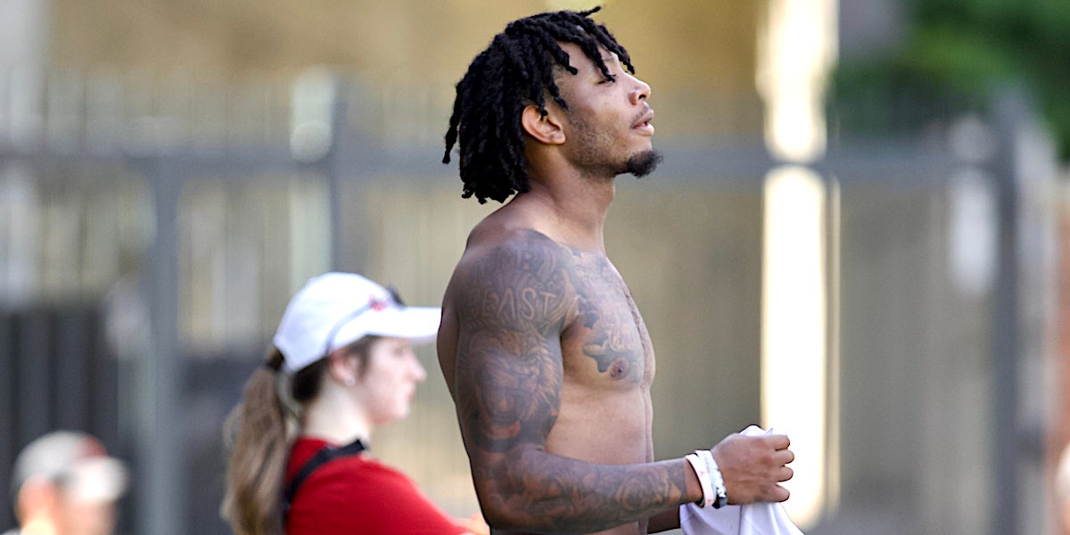 Day 1: WSU's Isaiah Hamilton and Stephen Hall start fall camp hot