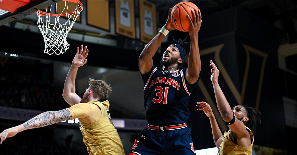 When Auburn needed a spark, Chaney Johnson delivered in Nashville
