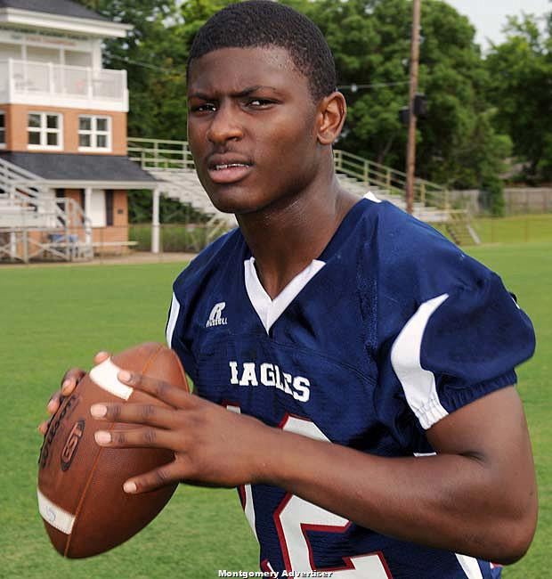 Josh Thomas Is A Mountaineer