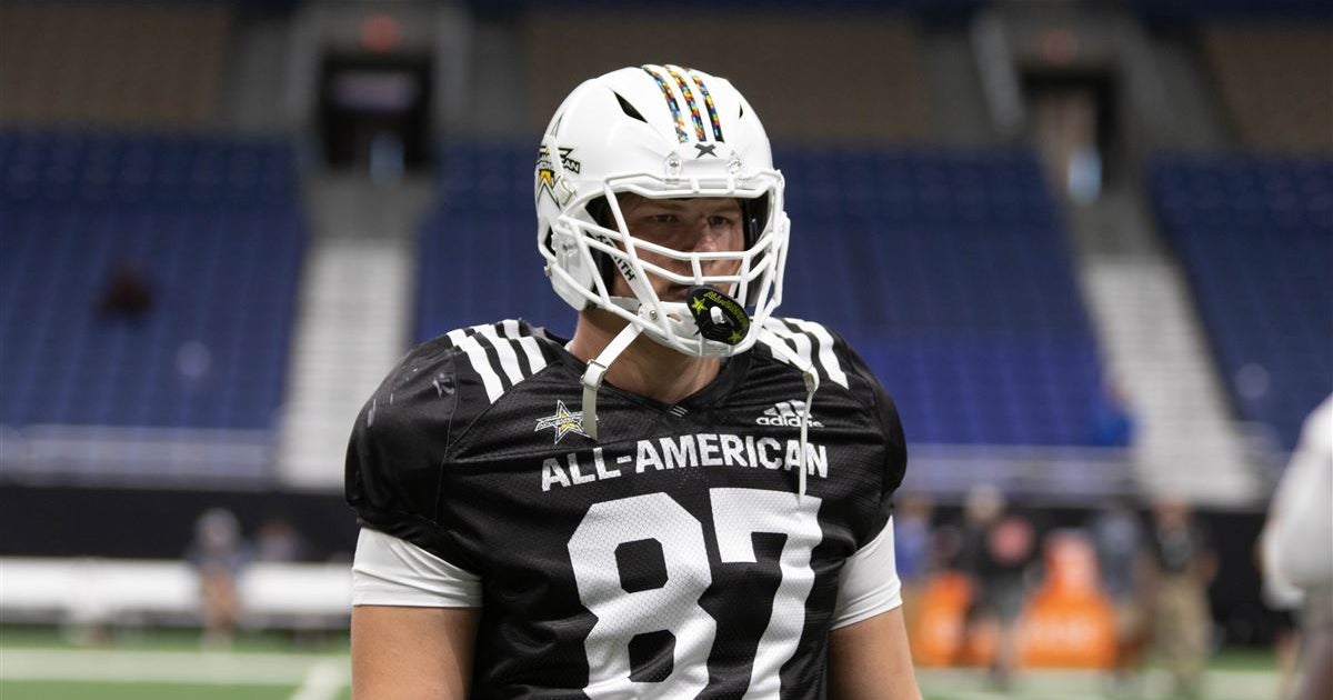 Robinson hopes to set standard in San Antonio