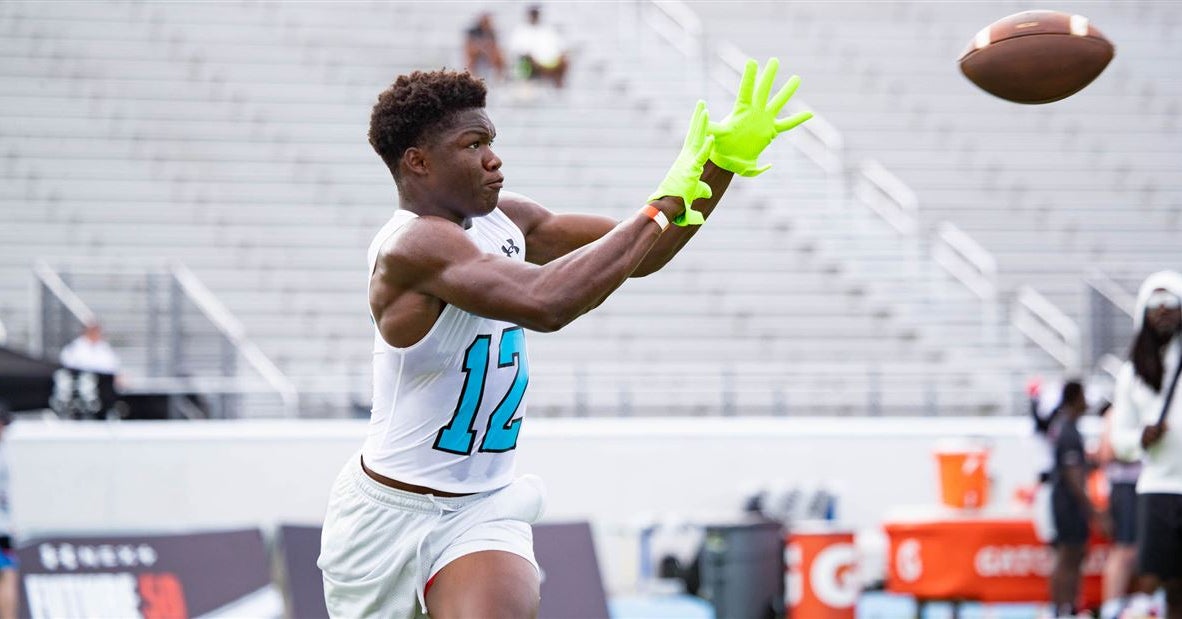 Easton Royal looks and plays like a five-star