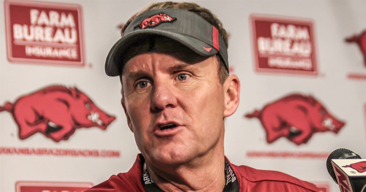 Arkansas Razorbacks football coach Chad Morris unfazed by low expectations