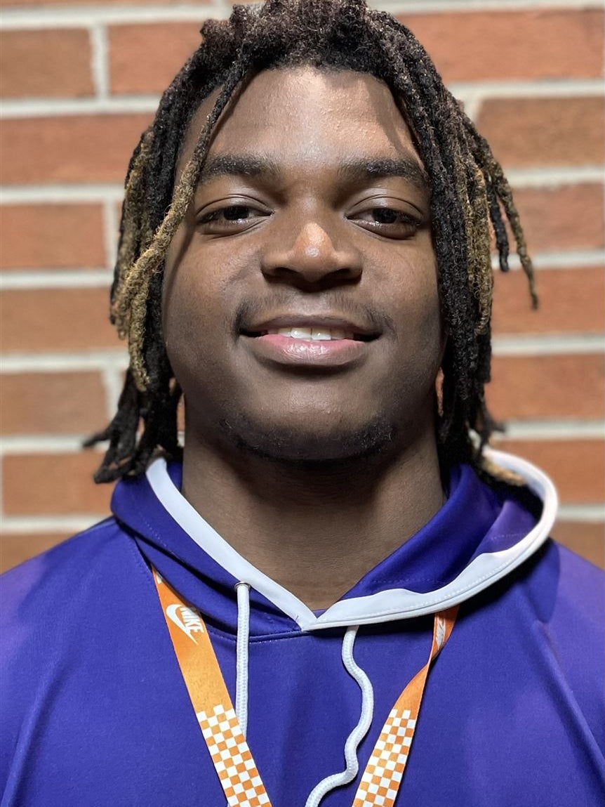 RB Khalifa Keith commits to Vols, finds 'home to me' at Tennessee