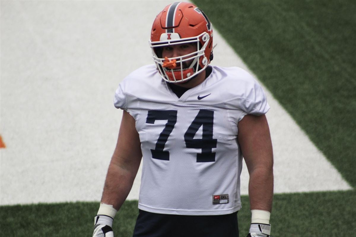 Illini DL Dylan Davis enters transfer portal