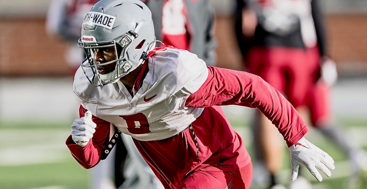 Chau Smith-Wade's hat tip to 'crazy' WSU trio on offense