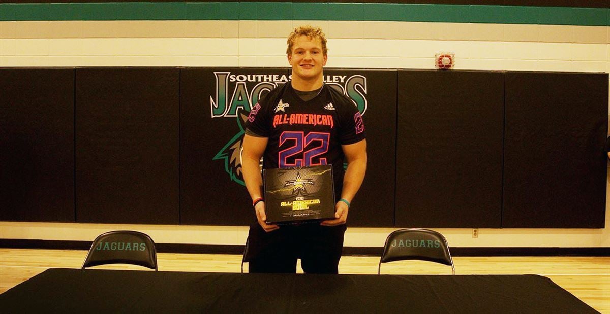 Iowa commit Aaron Graves presented with All-American Bowl jersey