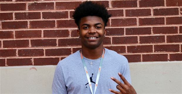 Safety Jalyn Phillips dishes on top 5