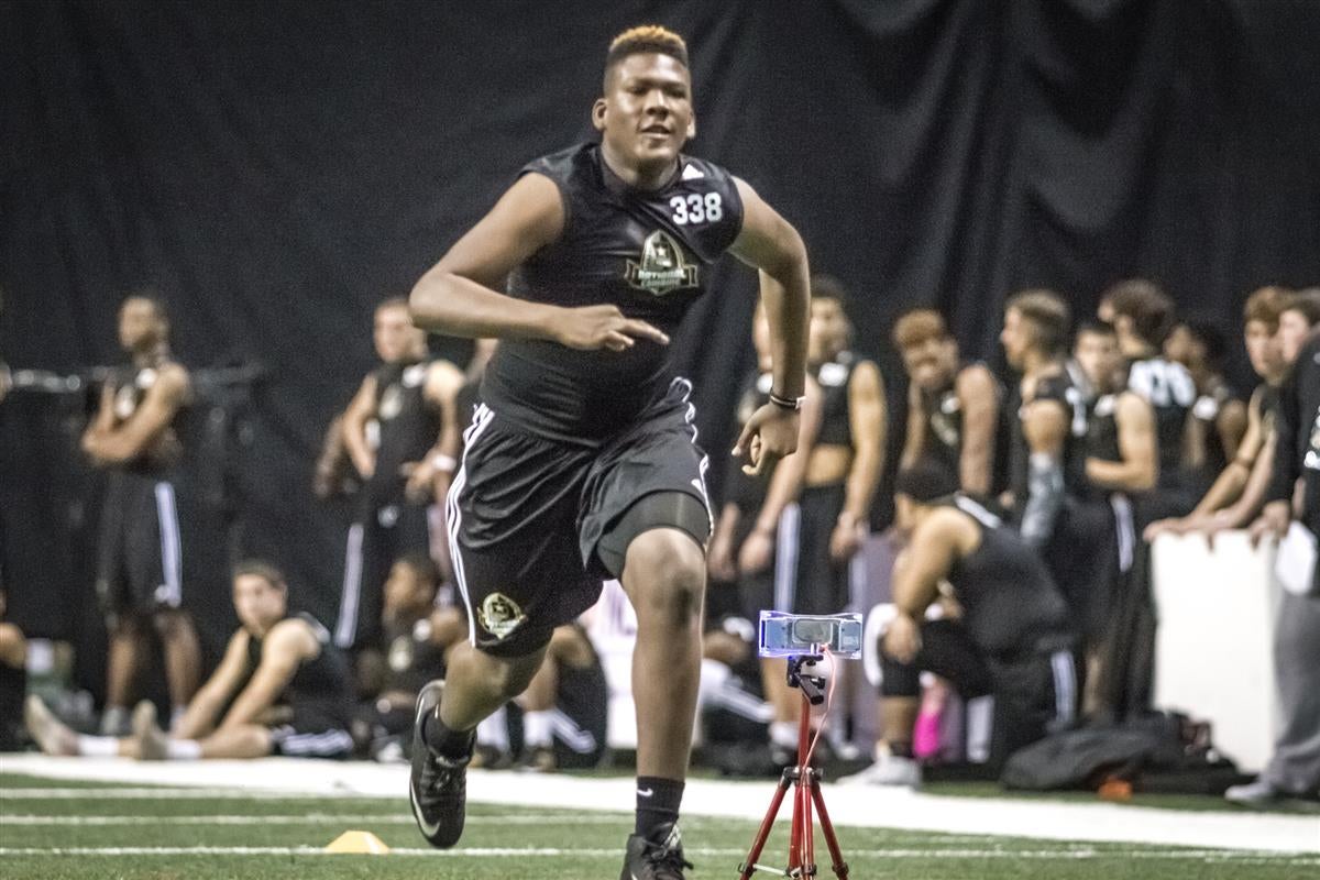 What can transfer OL Dorian Hinton do for Texas A&M? (VIP)