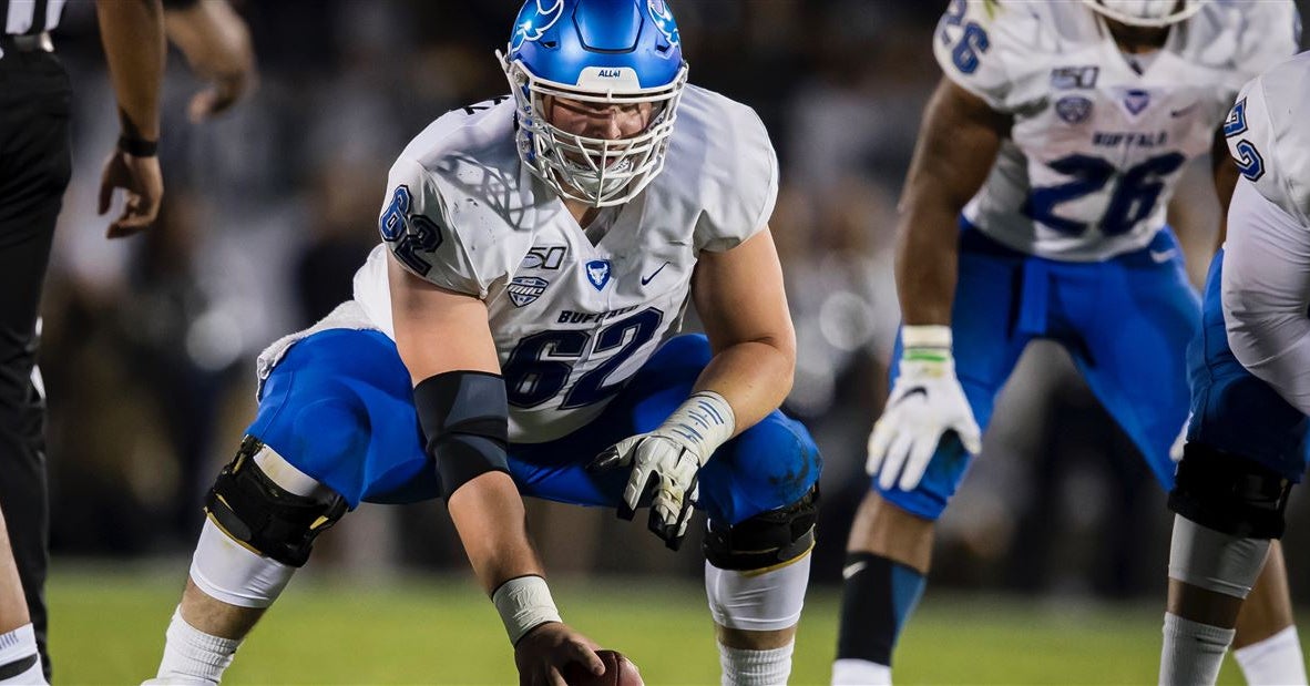 Kansas football lands 1st-team All-MAC center Mike Novitsky